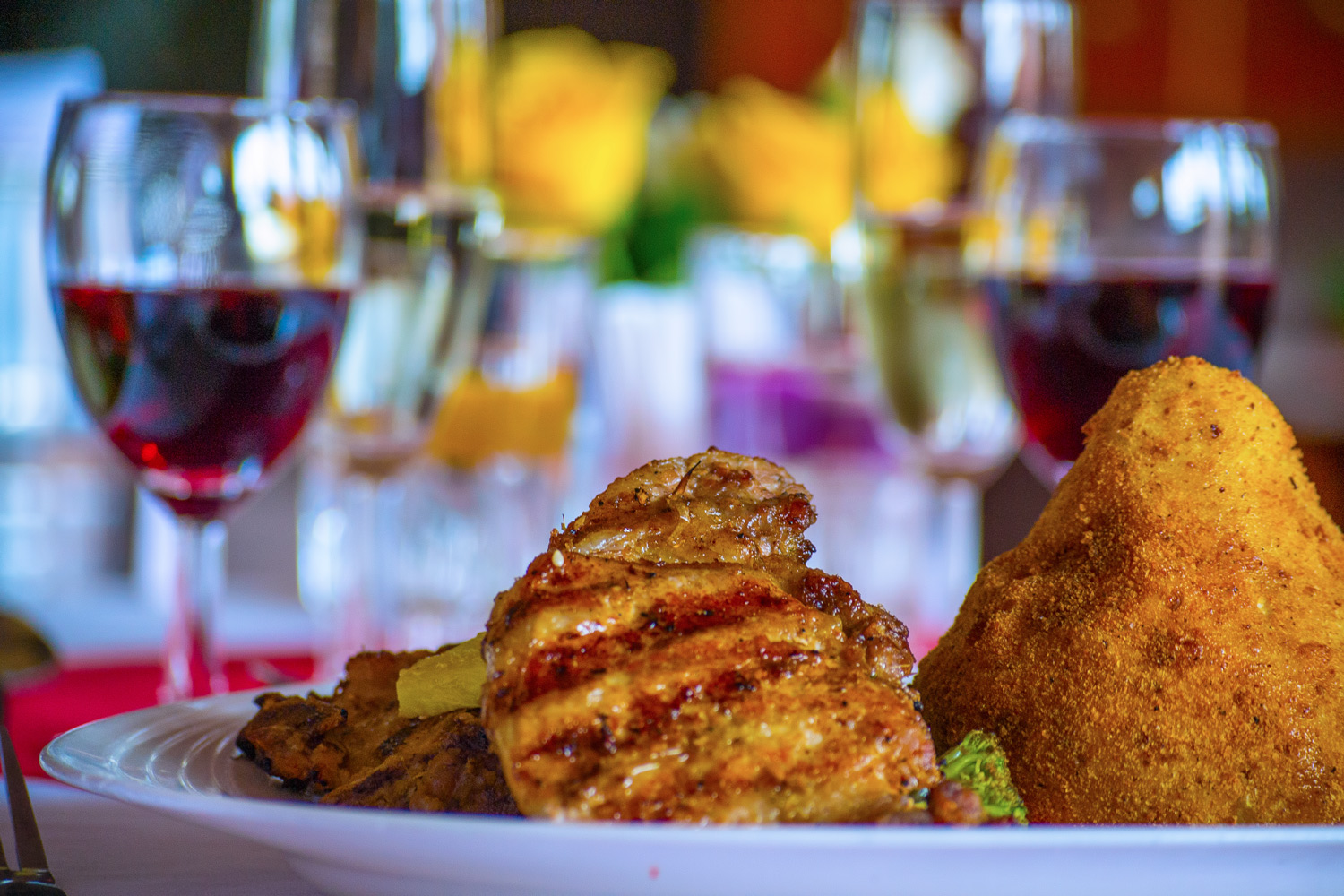 Restaurants & Bars - Rainbow Ruiru Resort